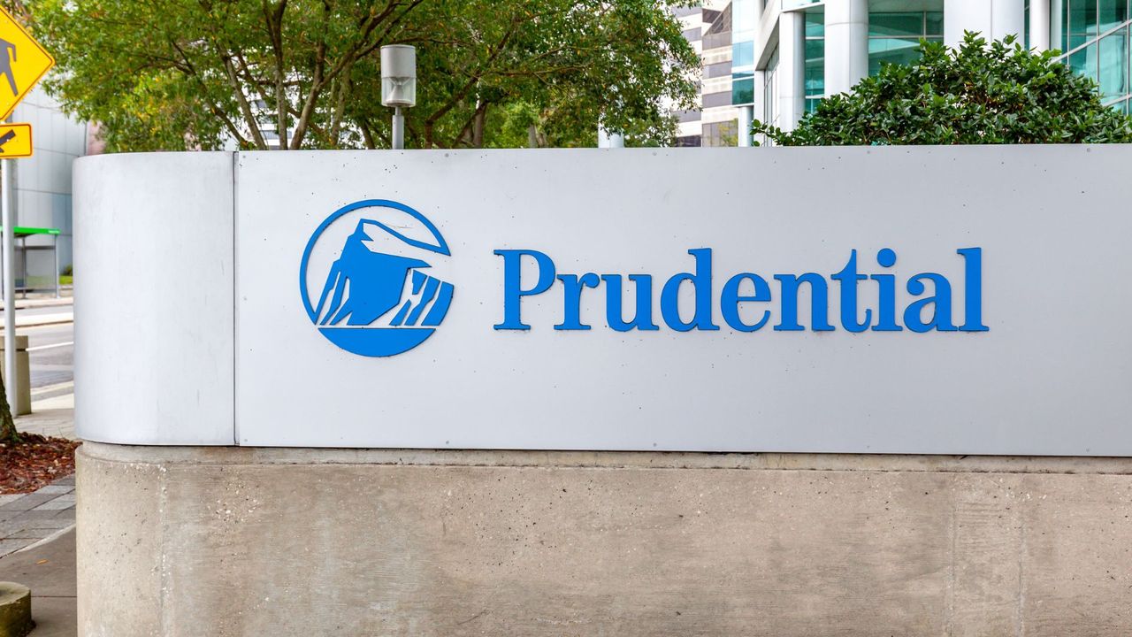 Prudential to reinsure $10bn variable annuity block with Constellation ...